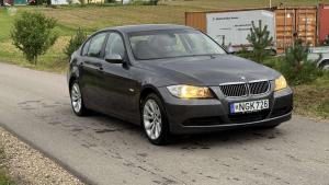 Grey BMW 318 2007 in Vilnius, with an engine capacity of 2.00 L and mileage of 382 thousand km for 2550 €, photo 3 on AUTOMOTO.COM.LV