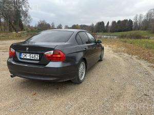 Pelēks BMW 318 2007 Cēsis, ar dzinēja tilpumu 2.00 L un nobraukumu 254 tūkst. km par 2400 €, foto 3 vietnē AUTOMOTO.COM.LV