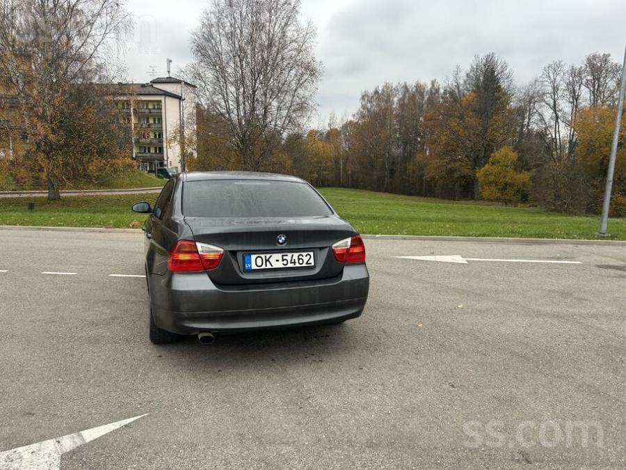 Pelēks BMW 318 2007 Cēsis, ar dzinēja tilpumu 2.00 L un nobraukumu 254 tūkst. km par 2400 €, foto 9 vietnē AUTOMOTO.COM.LV