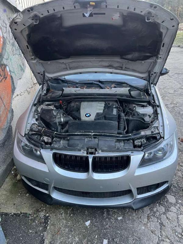 Pelēks BMW 318 2008 Viļņa, ar dzinēja tilpumu 2.00 L un nobraukumu 240 tūkst. km par 2800 €, foto 2 vietnē AUTOMOTO.COM.LV