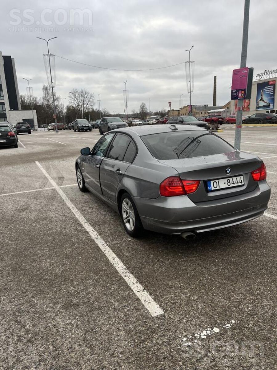 Grey BMW 318 2008 in Riga, with an engine capacity of 2.00 L and mileage of 450 thousand km for 3330 €, photo 2 on AUTOMOTO.COM.LV