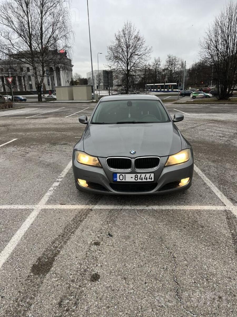 Grey BMW 318 2008 in Riga, with an engine capacity of 2.00 L and mileage of 450 thousand km for 3330 €, photo 5 on AUTOMOTO.COM.LV