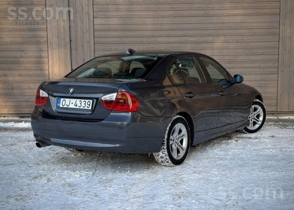 Pelēks BMW 318 2008 Jelgava, ar dzinēja tilpumu 2.00 L un nobraukumu 291 tūkst. km par 4250 €, foto 5 vietnē AUTOMOTO.COM.LV