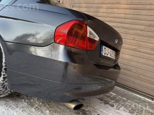 Pelēks BMW 318 2008 Jelgava, ar dzinēja tilpumu 2.00 L un nobraukumu 291 tūkst. km par 4250 €, foto 23 vietnē AUTOMOTO.COM.LV
