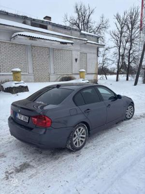 Grey BMW 318 2008 in Rokiskis, with an engine capacity of 2.00 L and mileage of 314 thousand km for 3500 €, photo  on AUTOMOTO.COM.LV