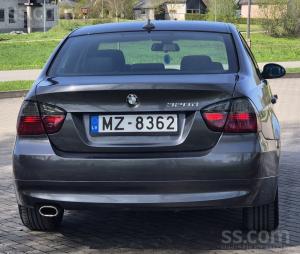 Grey BMW 318 2008 in Tukums, with an engine capacity of 2.00 L and mileage of 353 thousand km for 2860 €, photo 5 on AUTOMOTO.COM.LV