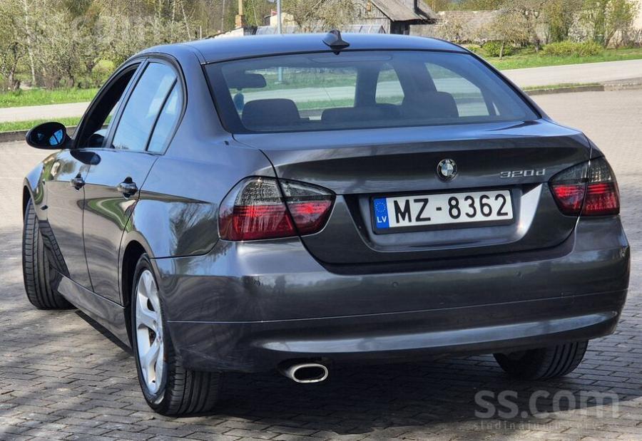 Grey BMW 318 2008 in Tukums, with an engine capacity of 2.00 L and mileage of 353 thousand km for 2860 €, photo 6 on AUTOMOTO.COM.LV
