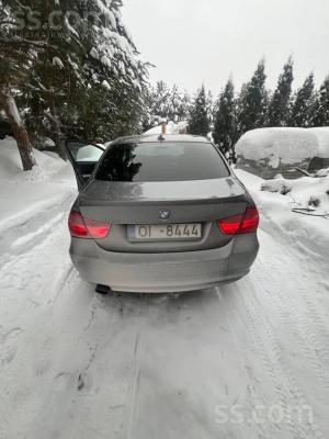 Pelēks BMW 318 2008 Rīga, ar dzinēja tilpumu 2.00 L un nobraukumu 460 tūkst. km par 3750 €, foto  vietnē AUTOMOTO.COM.LV