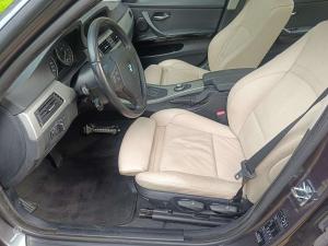 Grey BMW 318 2008 in Kaunas, with an engine capacity of 2.00 L and mileage of 285 thousand km for 2750 €, photo 12 on AUTOMOTO.COM.LV