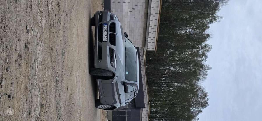Pelēks BMW 318 2008 Viļņa, ar dzinēja tilpumu 2.00 L un nobraukumu 212 tūkst. km par 3900 €, foto 6 vietnē AUTOMOTO.COM.LV