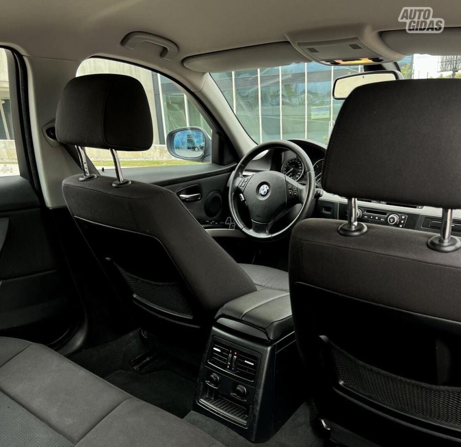 Pelēks BMW 318 2008 Viļņa, ar dzinēja tilpumu 2.00 L un nobraukumu 311 tūkst. km par 2500 €, foto 11 vietnē AUTOMOTO.COM.LV