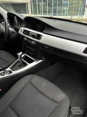 Pelēks BMW 318 2008 Viļņa, ar dzinēja tilpumu 2.00 L un nobraukumu 311 tūkst. km par 2500 €, foto 15 vietnē AUTOMOTO.COM.LV
