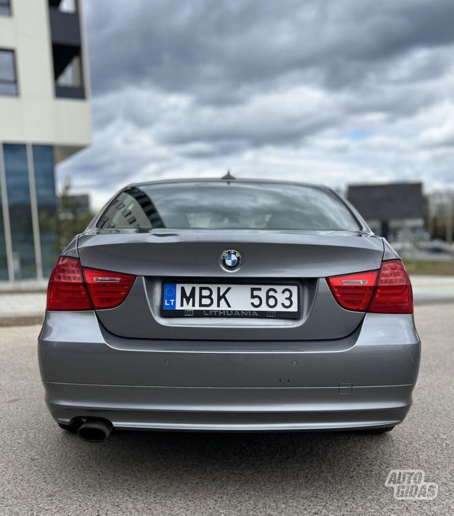 Pelēks BMW 318 2008 Viļņa, ar dzinēja tilpumu 2.00 L un nobraukumu 311 tūkst. km par 2500 €, foto 19 vietnē AUTOMOTO.COM.LV