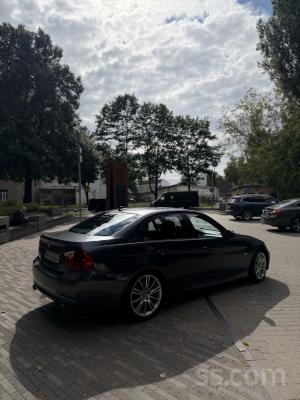 Grey BMW 318 2008 in Riga, with an engine capacity of 2.00 L and mileage of 280 thousand km for 3750 €, photo 6 on AUTOMOTO.COM.LV