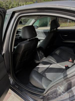 Grey BMW 318 2008 in Riga, with an engine capacity of 2.00 L and mileage of 280 thousand km for 3750 €, photo 10 on AUTOMOTO.COM.LV
