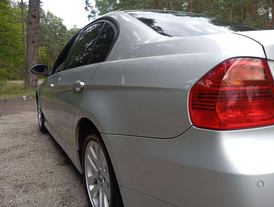 Grey BMW 318 2008 in Druskininkai, with an engine capacity of 2.00 L and mileage of 190 thousand km for 3300 €, photo 11 on AUTOMOTO.COM.LV