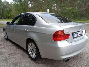 Grey BMW 318 2008 in Druskininkai, with an engine capacity of 2.00 L and mileage of 190 thousand km for 3300 €, photo 12 on AUTOMOTO.COM.LV