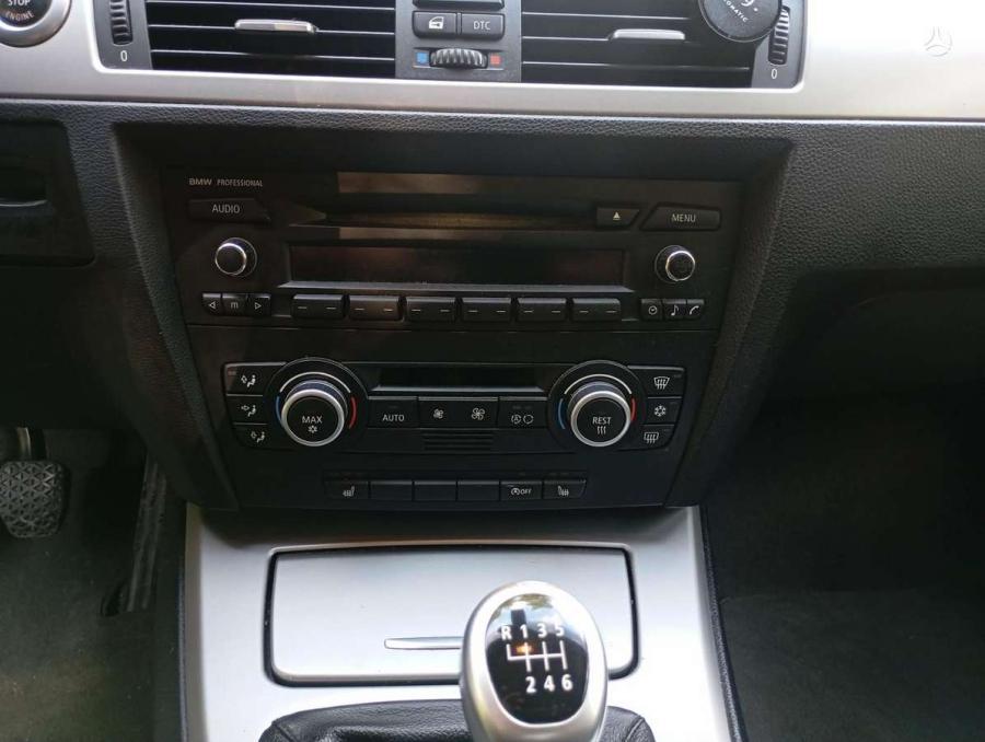 Grey BMW 318 2008 in Druskininkai, with an engine capacity of 2.00 L and mileage of 190 thousand km for 3300 €, photo 16 on AUTOMOTO.COM.LV