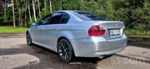 Grey BMW 318 2008 in Riga, with an engine capacity of 2.00 L and mileage of 260 thousand km for 4000 €, photo 6 on AUTOMOTO.COM.LV