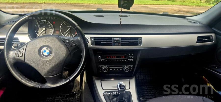 Grey BMW 318 2008 in Riga, with an engine capacity of 2.00 L and mileage of 260 thousand km for 4000 €, photo 8 on AUTOMOTO.COM.LV
