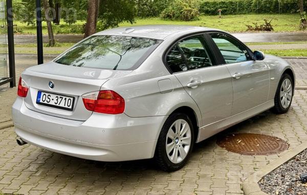 Grey BMW 318 2008 in Riga, with an engine capacity of 2.00 L and mileage of 258 thousand km for 3490 €, photo 7 on AUTOMOTO.COM.LV