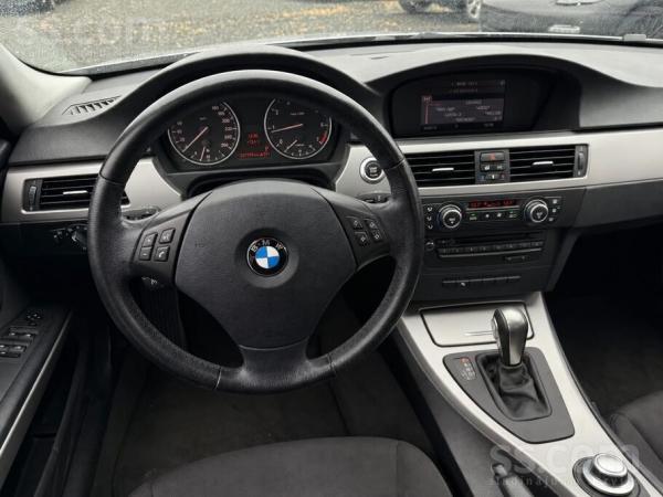 Grey BMW 318 2008 in Riga, with an engine capacity of 2.00 L and mileage of 258 thousand km for 3490 €, photo 10 on AUTOMOTO.COM.LV