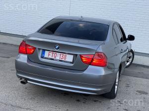 Grey BMW 318 2009 in Riga, with an engine capacity of 2.00 L and mileage of 249 thousand km for 5850 €, photo 3 on AUTOMOTO.COM.LV