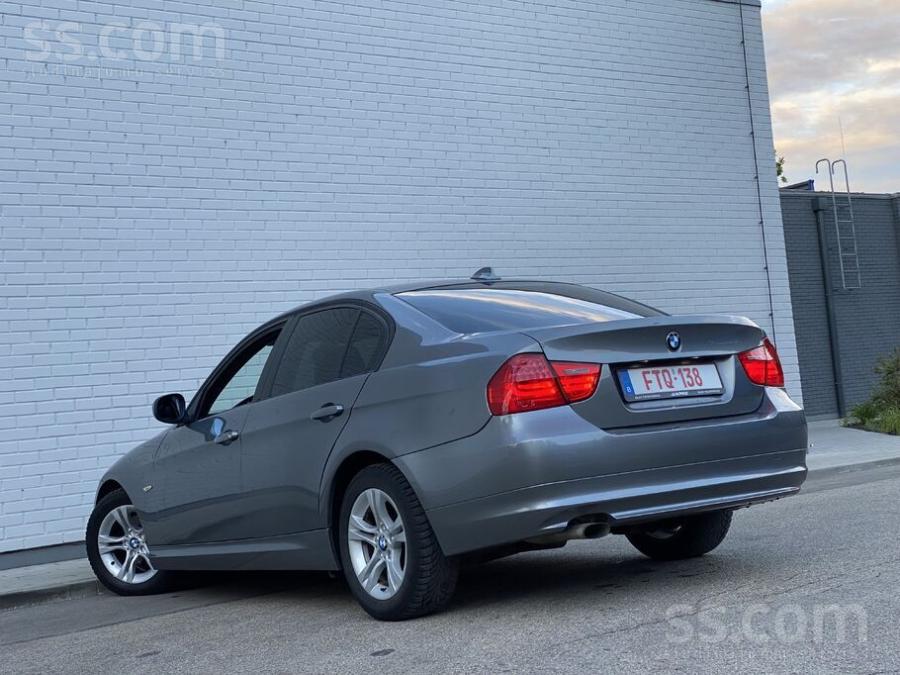 Grey BMW 318 2009 in Riga, with an engine capacity of 2.00 L and mileage of 249 thousand km for 5850 €, photo 6 on AUTOMOTO.COM.LV