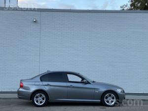 Grey BMW 318 2009 in Riga, with an engine capacity of 2.00 L and mileage of 249 thousand km for 5850 €, photo 7 on AUTOMOTO.COM.LV