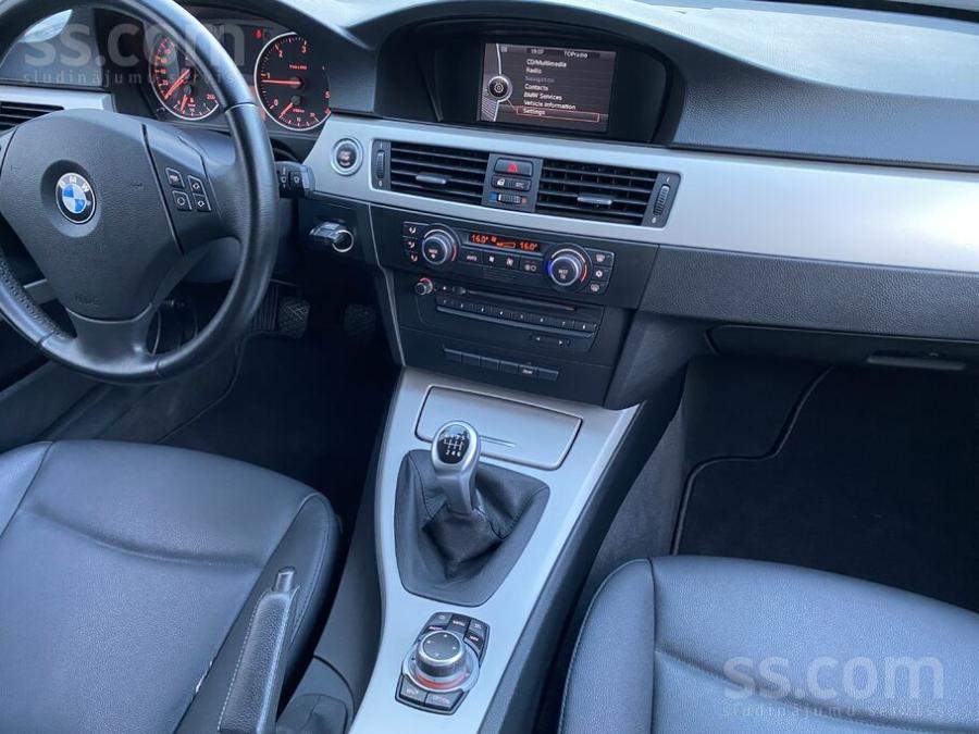 Grey BMW 318 2009 in Riga, with an engine capacity of 2.00 L and mileage of 249 thousand km for 5850 €, photo 16 on AUTOMOTO.COM.LV