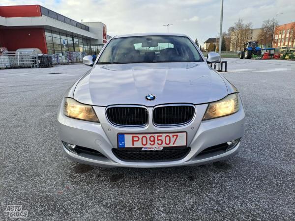 Grey BMW 318 2009 in Telschi, with an engine capacity of 2.00 L and mileage of 234 thousand km for 3100 €, photo 2 on AUTOMOTO.COM.LV