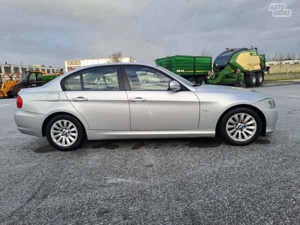 Grey BMW 318 2009 in Telschi, with an engine capacity of 2.00 L and mileage of 234 thousand km for 3100 €, photo 8 on AUTOMOTO.COM.LV