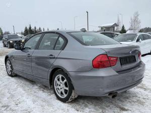 Grey BMW 318 2009 in Utena, with an engine capacity of 2.00 L and mileage of 260 thousand km for 4950 €, photo 3 on AUTOMOTO.COM.LV