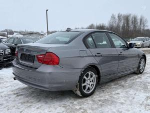 Grey BMW 318 2009 in Utena, with an engine capacity of 2.00 L and mileage of 260 thousand km for 4950 €, photo 4 on AUTOMOTO.COM.LV