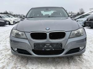 Grey BMW 318 2009 in Utena, with an engine capacity of 2.00 L and mileage of 260 thousand km for 4950 €, photo 6 on AUTOMOTO.COM.LV