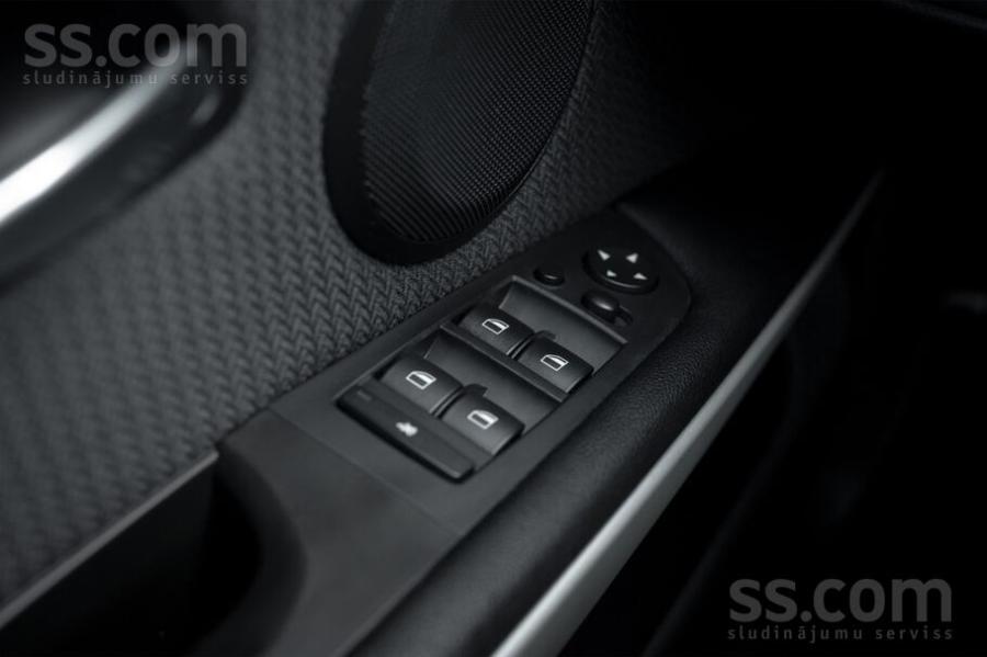 Pelēks BMW 318 2009 Talsi, ar dzinēja tilpumu 2.00 L un nobraukumu 207 tūkst. km par 5950 €, foto 14 vietnē AUTOMOTO.COM.LV