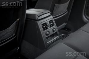 Pelēks BMW 318 2009 Talsi, ar dzinēja tilpumu 2.00 L un nobraukumu 207 tūkst. km par 5950 €, foto 27 vietnē AUTOMOTO.COM.LV