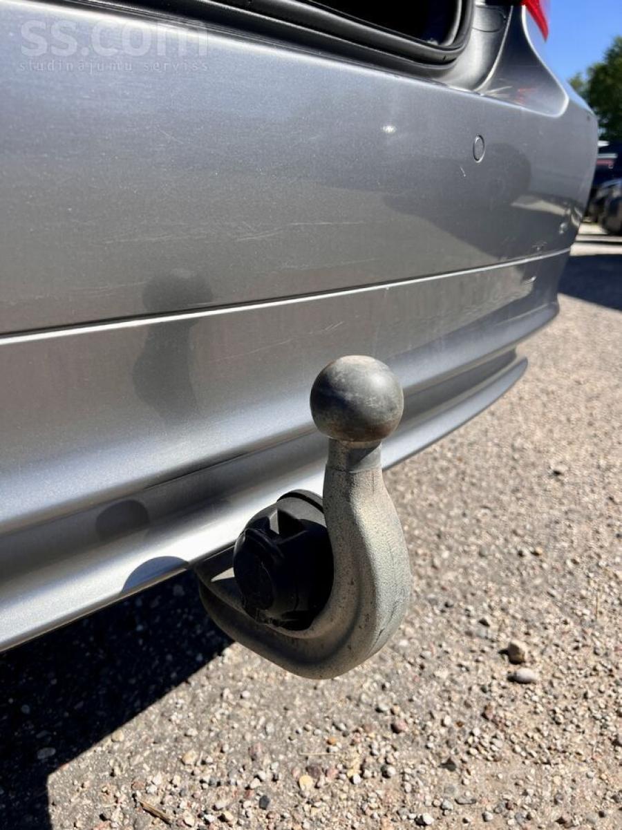 Pelēks BMW 318 2009 Rīga, ar dzinēja tilpumu 2.00 L un nobraukumu 323 tūkst. km par 5390 €, foto 17 vietnē AUTOMOTO.COM.LV