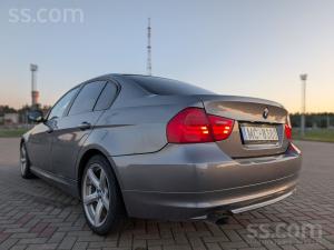 Pelēks BMW 318 2009 Valmiera, ar dzinēja tilpumu 2.00 L un nobraukumu 355 tūkst. km par 3100 €, foto 4 vietnē AUTOMOTO.COM.LV