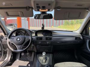 Grey BMW 318 2009 in Vilnius, with an engine capacity of 2.00 L and mileage of 274 thousand km for 3900 €, photo 9 on AUTOMOTO.COM.LV