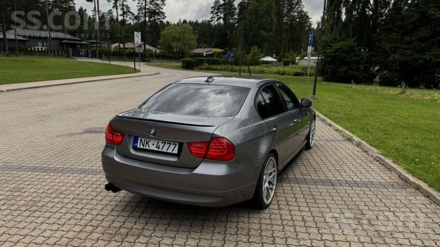Pelēks BMW 318 2009 Rīga, ar dzinēja tilpumu 2.00 L un nobraukumu 306 tūkst. km par 7200 €, foto 6 vietnē AUTOMOTO.COM.LV
