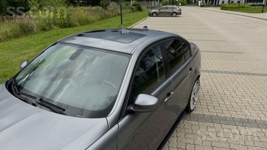 Pelēks BMW 318 2009 Rīga, ar dzinēja tilpumu 2.00 L un nobraukumu 306 tūkst. km par 7200 €, foto 14 vietnē AUTOMOTO.COM.LV