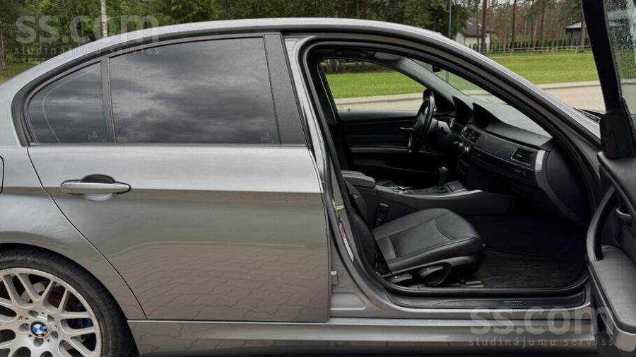 Pelēks BMW 318 2009 Rīga, ar dzinēja tilpumu 2.00 L un nobraukumu 306 tūkst. km par 7200 €, foto 18 vietnē AUTOMOTO.COM.LV