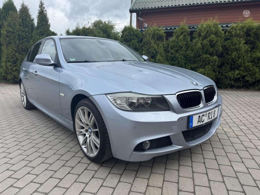 Pelēks BMW 318 2009 Kretinga, ar dzinēja tilpumu 2.00 L un nobraukumu 269 tūkst. km par 6295 €, foto 3 vietnē AUTOMOTO.COM.LV