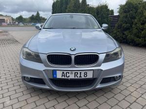 Pelēks BMW 318 2009 Kretinga, ar dzinēja tilpumu 2.00 L un nobraukumu 269 tūkst. km par 6295 €, foto 4 vietnē AUTOMOTO.COM.LV