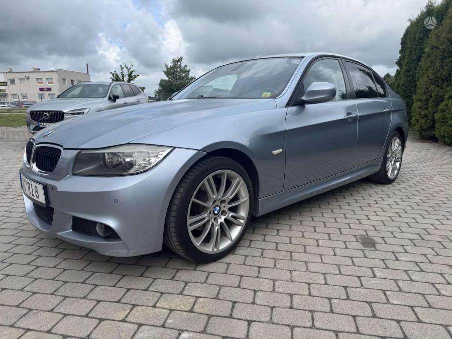 Pelēks BMW 318 2009 Kretinga, ar dzinēja tilpumu 2.00 L un nobraukumu 269 tūkst. km par 6295 €, foto 6 vietnē AUTOMOTO.COM.LV