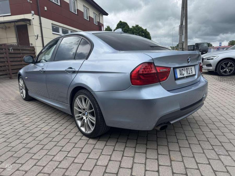 Pelēks BMW 318 2009 Kretinga, ar dzinēja tilpumu 2.00 L un nobraukumu 269 tūkst. km par 6295 €, foto 8 vietnē AUTOMOTO.COM.LV
