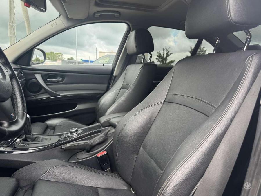 Pelēks BMW 318 2009 Kretinga, ar dzinēja tilpumu 2.00 L un nobraukumu 269 tūkst. km par 6295 €, foto 16 vietnē AUTOMOTO.COM.LV