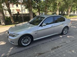 Pelēks BMW 318 2009 Vilkaviškis, ar dzinēja tilpumu 2.00 L un nobraukumu 323 tūkst. km par 5900 €, foto 5 vietnē AUTOMOTO.COM.LV