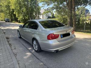 Pelēks BMW 318 2009 Vilkaviškis, ar dzinēja tilpumu 2.00 L un nobraukumu 323 tūkst. km par 5900 €, foto 6 vietnē AUTOMOTO.COM.LV